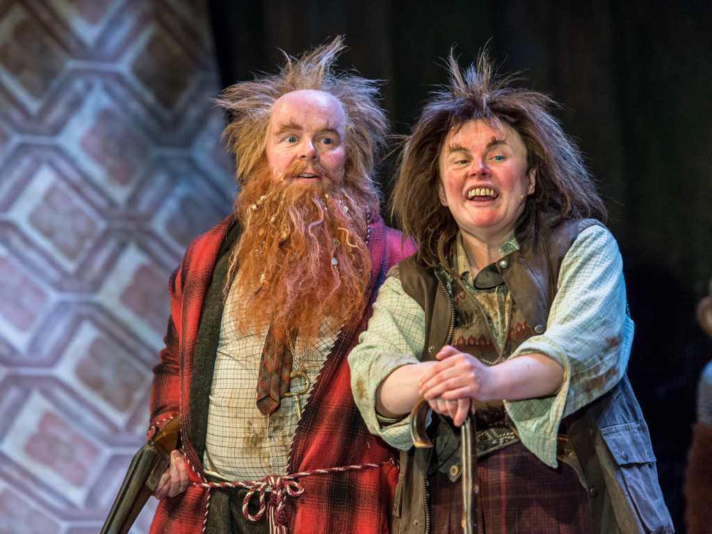 The Twits Relaxed Performancce